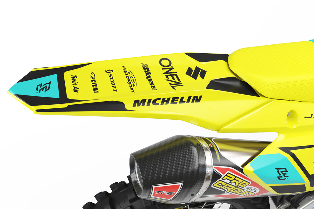 SUZUKI S24 – E-Sticky Graphics