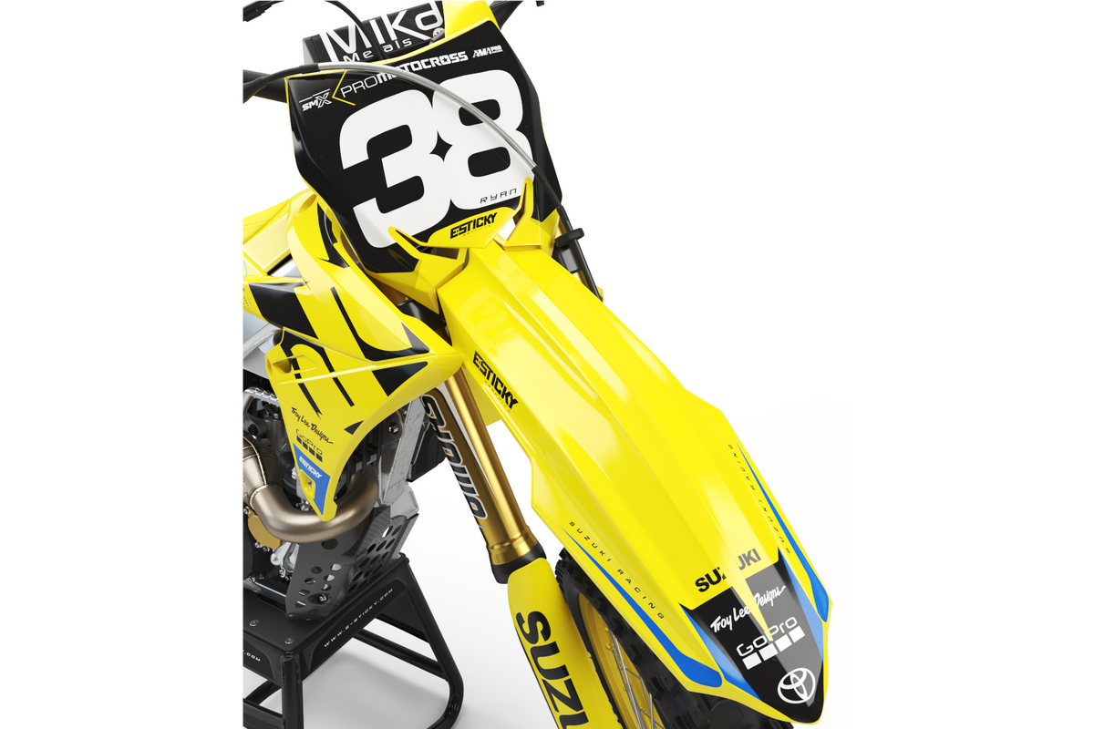 SUZUKI S46 – E-Sticky Graphics